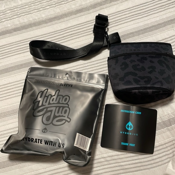 HydroJug | Kitchen | Mini Black Leopard Hydro Jug Sleeve | Poshmark
